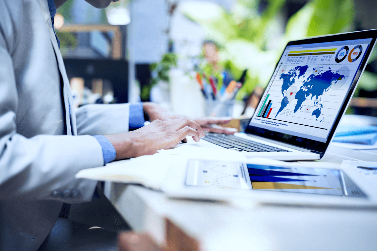 The 3 Pillars of Global Payroll Solutions | iiPay The 3 Pillars of Global Payroll Solutions | iiPay